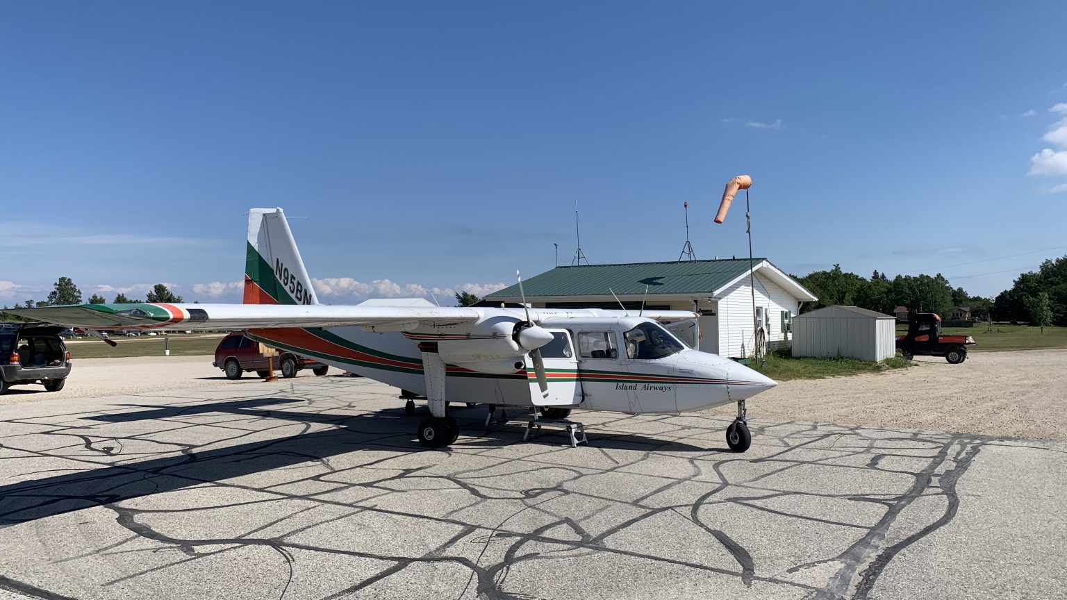 Backcountry Flyers: 6 Classic Bush Planes That Get Us Out There