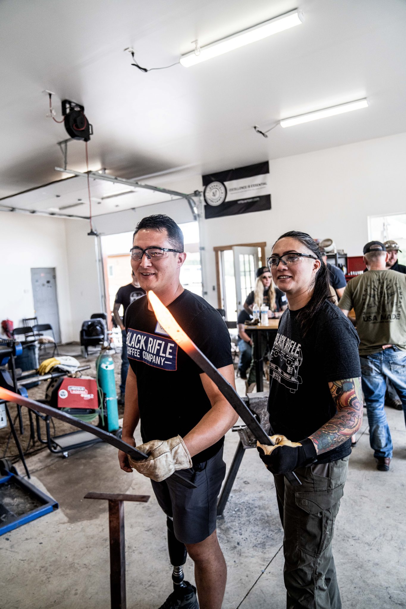 $2.5K Knives and Cougar Sausages: Meet Master Bladesmith Josh Smith