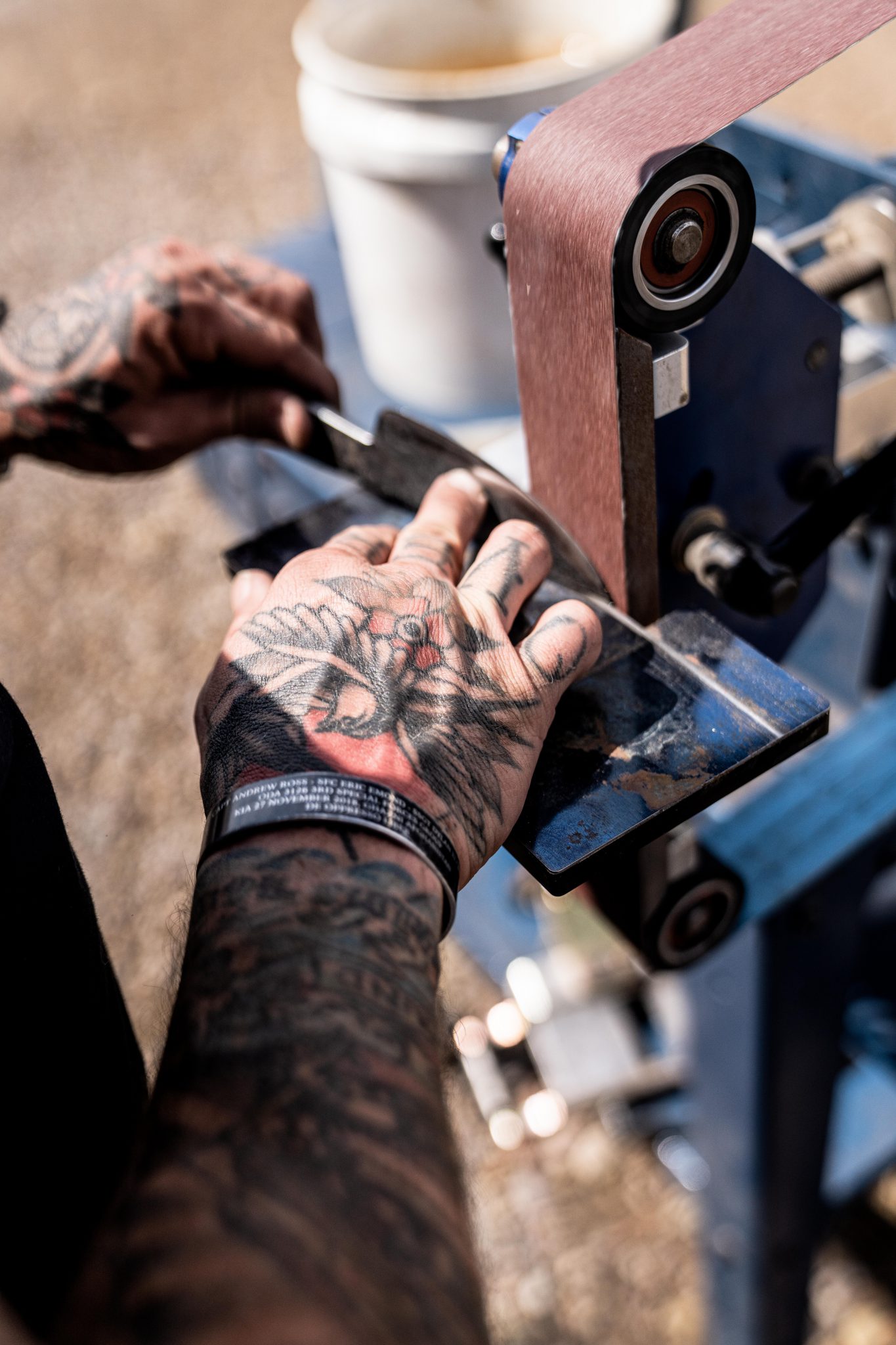 $2.5K Knives and Cougar Sausages: Meet Master Bladesmith Josh Smith