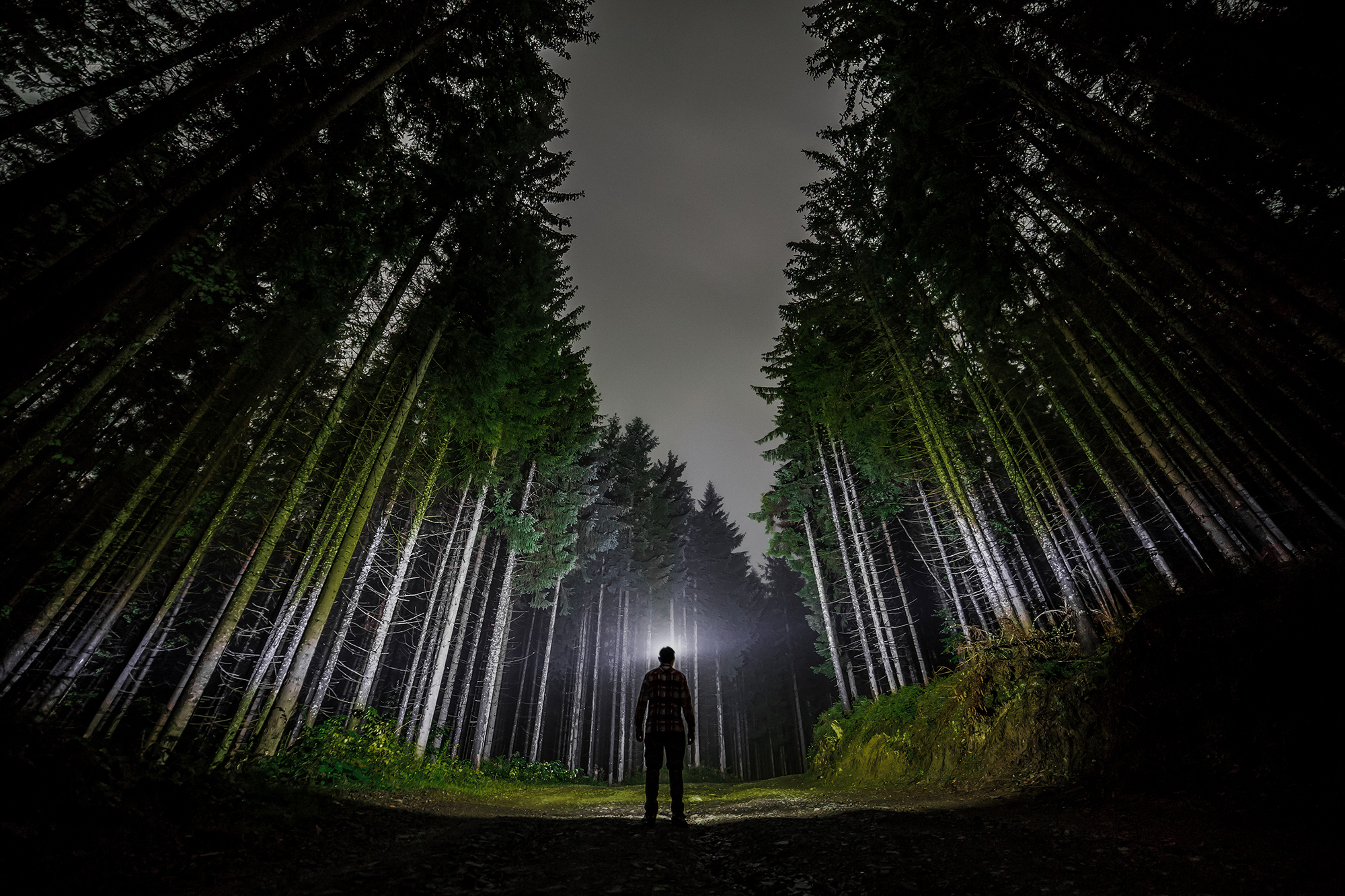 10 Pieces of Must-Have Survival Gear You Can’t Live Without