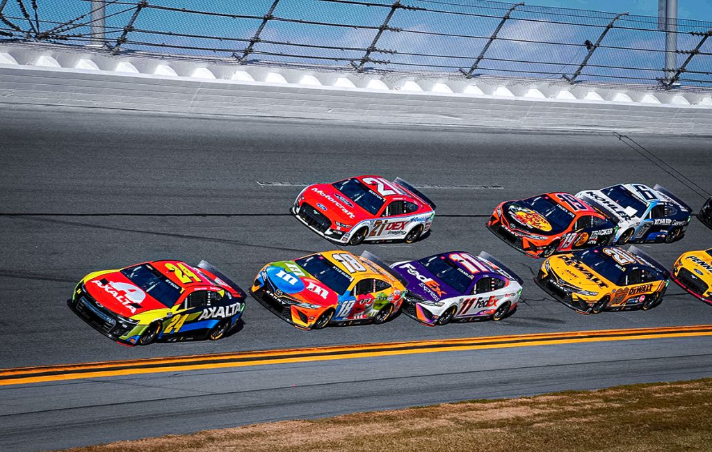 How NASCAR Was Born of Bootlegging and Daredevils