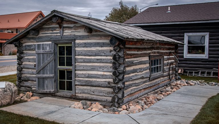 The True Story Behind ‘Jeremiah Johnson’: What We Know (and Don’t)